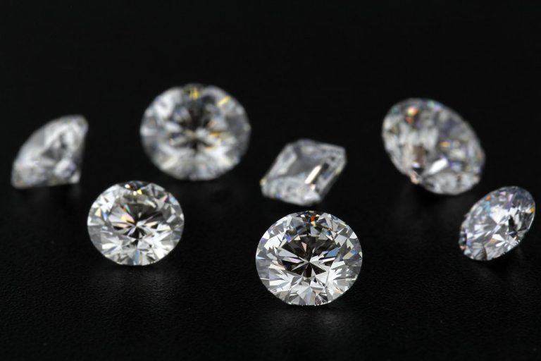 Here is Why Lab Created Diamonds are a Better Choice - Unique Jewelry